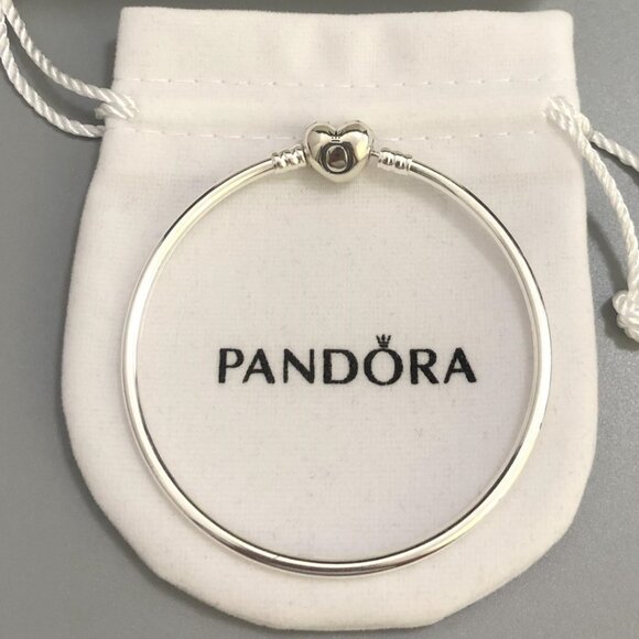 Pandora | Jewelry | Pandora Moments Heart Clasp Bangle 75 In | Poshmark